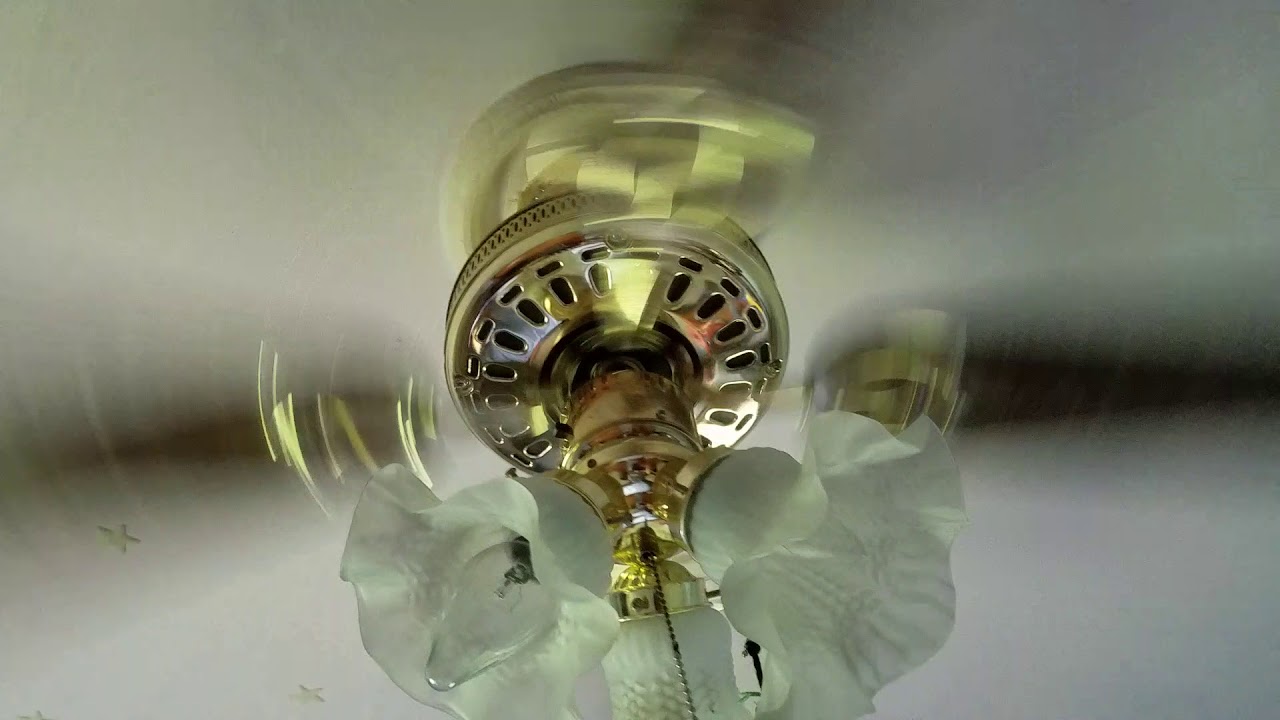 42" Commander Ceiling Fan - YouTube