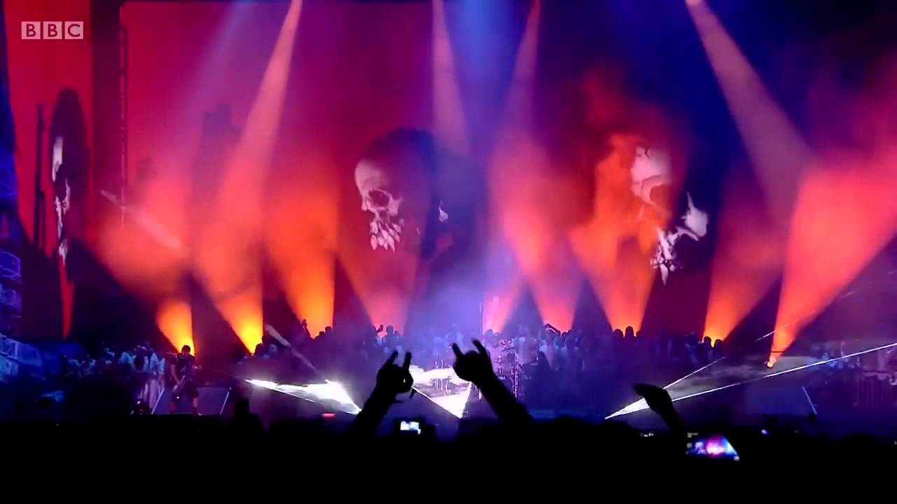 Metallica @ Reading Festival 2015 OFFICAL - YouTube