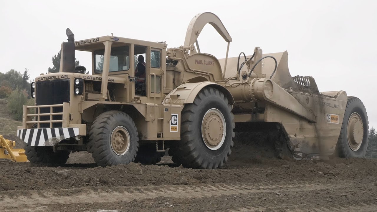 Vintage Caterpillar CAT 660B Motor Scraper in Action - YouTube