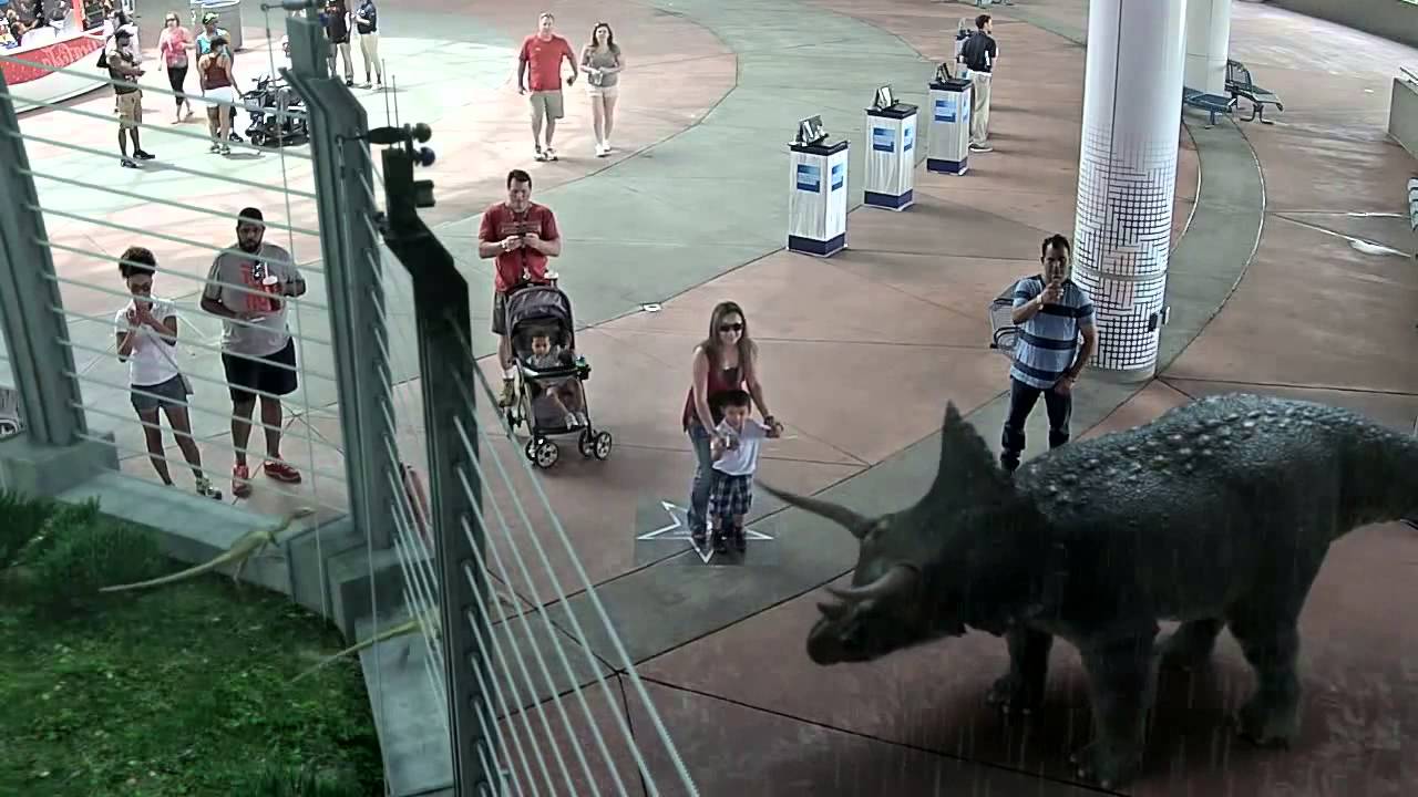 Jurassic Park Augmented Reality at Universal Studios, Orlando - YouTube