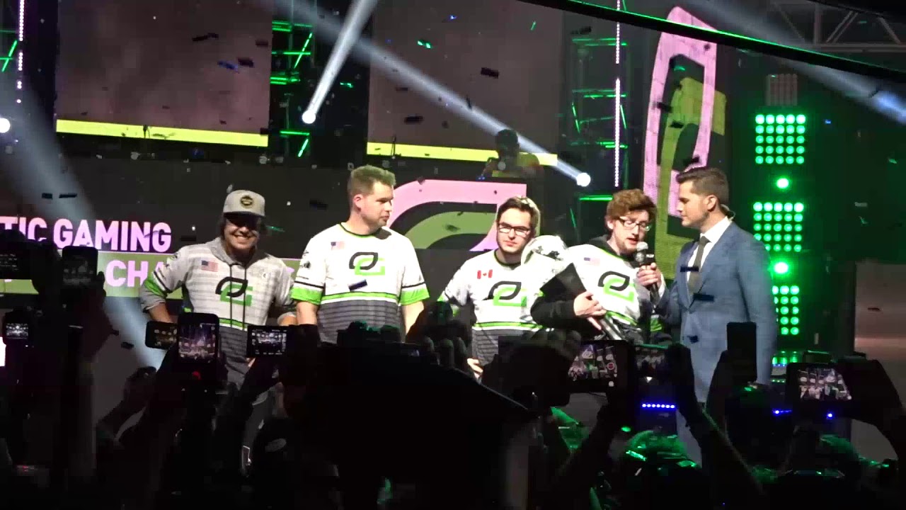 CHAMPIONSHIP SUNDAY!!! || CoD Champs 2017 VLOG - YouTube