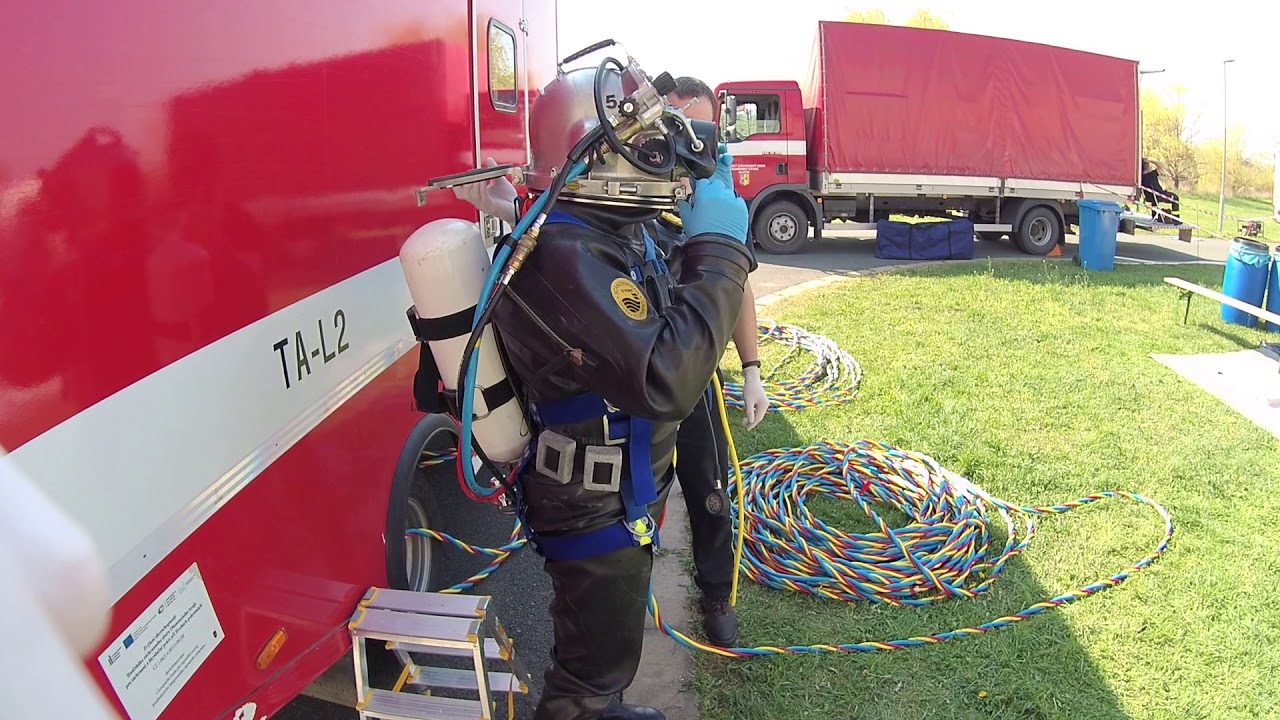 KRAKEN PŘÍPRAVA HAZMAT DIVE - YouTube
