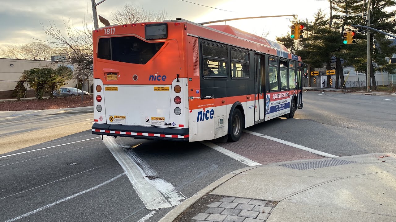 NICE Bus: 2011 Orion VII CNG NG 1811 on the n22 - YouTube