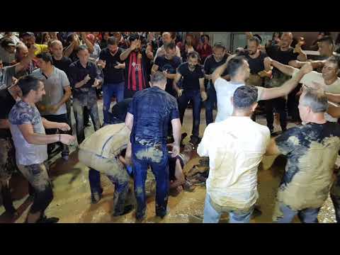 Ferhat kaçan çamurlu çiftetelli bardakçılı düğünü