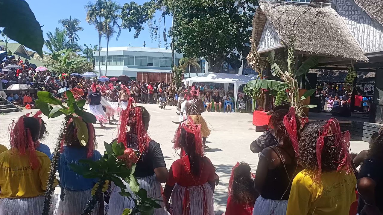 Ulawa dancers - YouTube