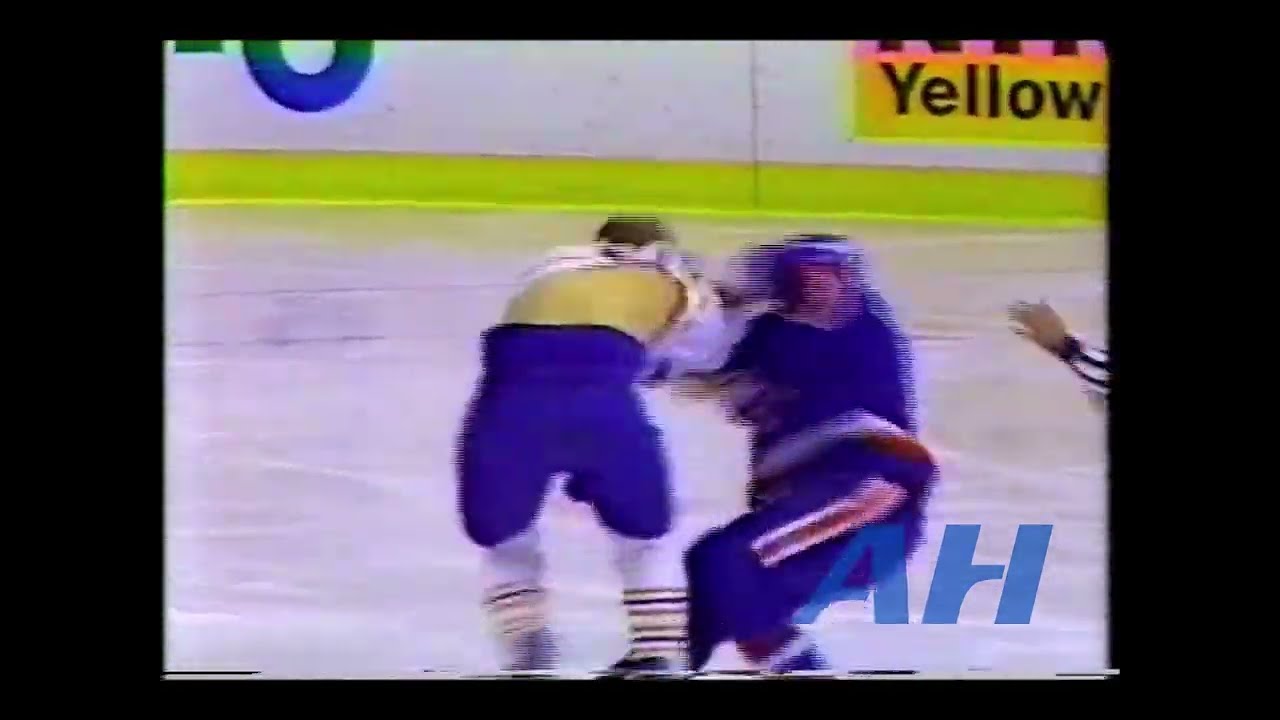 NHL Jan. 2, 1991 Rob Ray,BUF v Richard Pilon,NYI Buffalo Sabres New ...