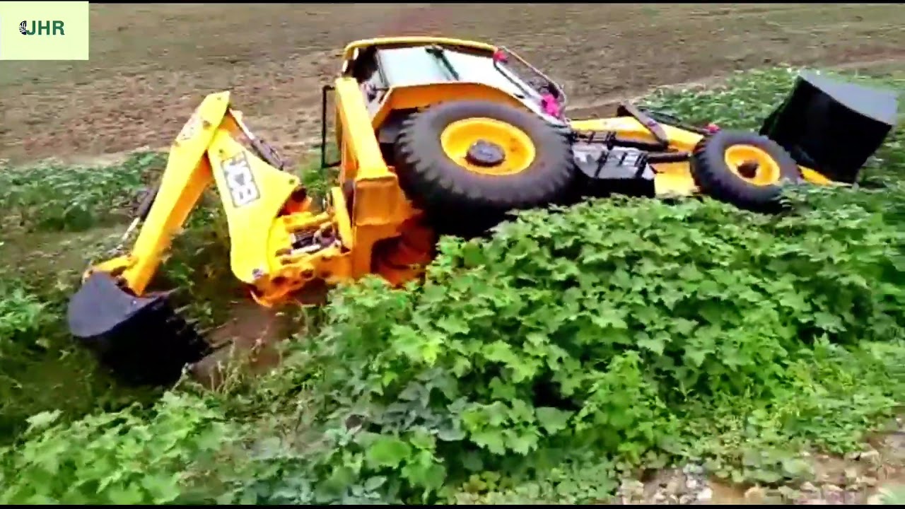 NEW JCB BACKHOE LOADER ACCIDENT - YouTube