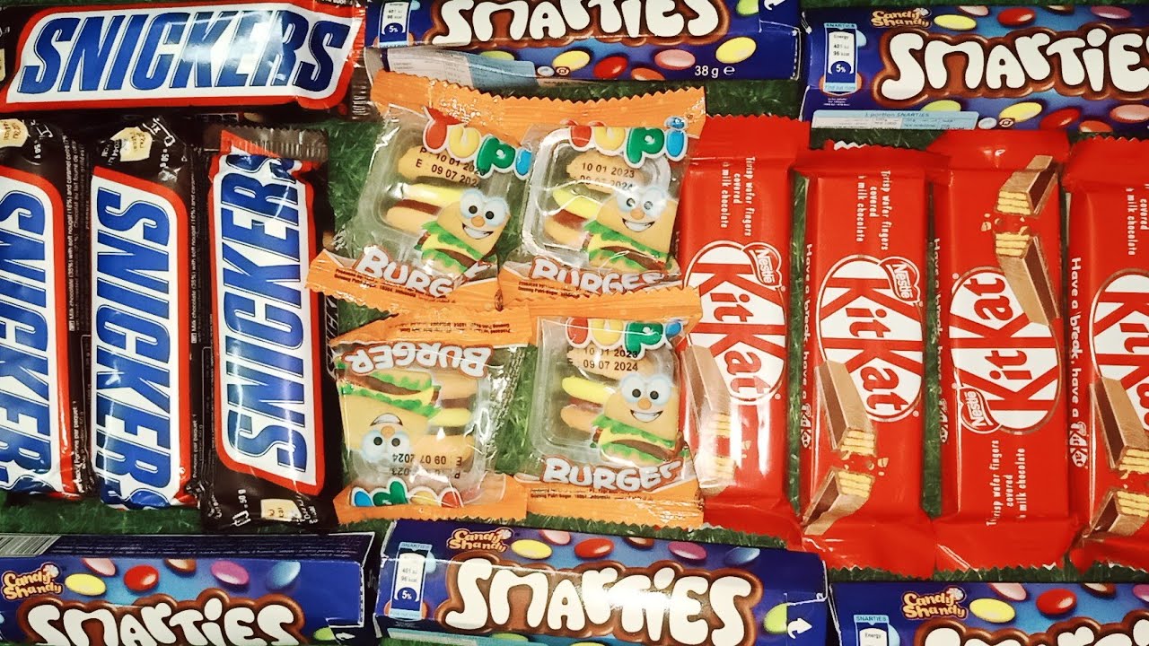 KitKat Snickers smarties Burger jelly asmr #chocolateplatter @rainbow ...