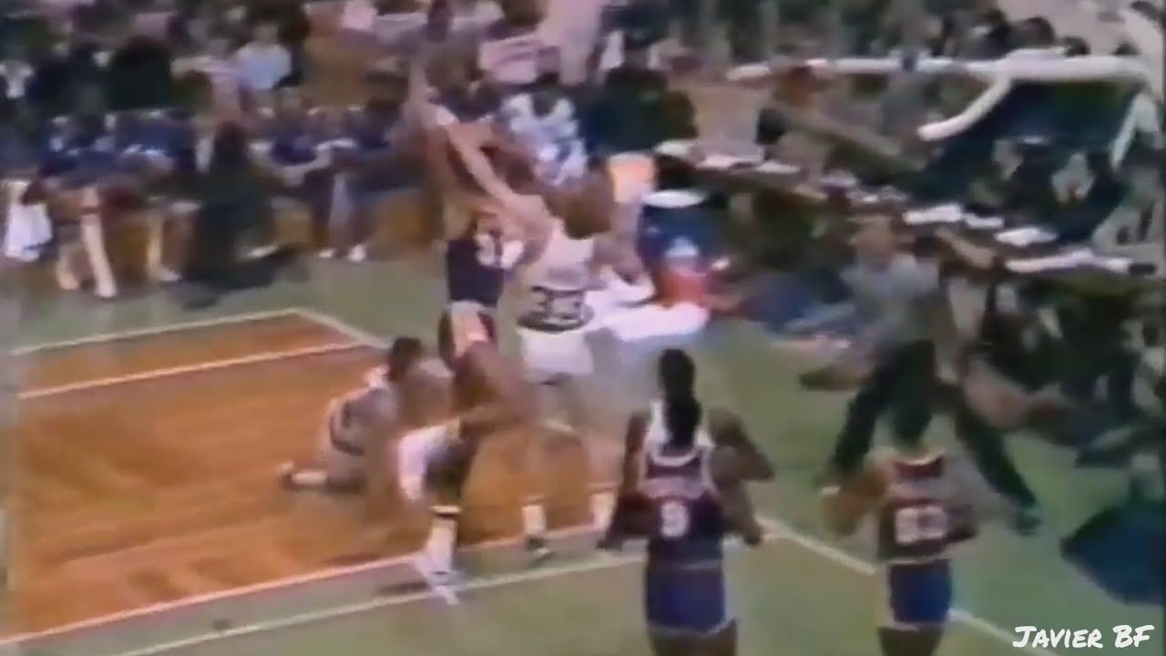 Underrated Defender LARRY BIRD Blocks Prime KAREEM ABDUL-JABBAR in 1980 ...