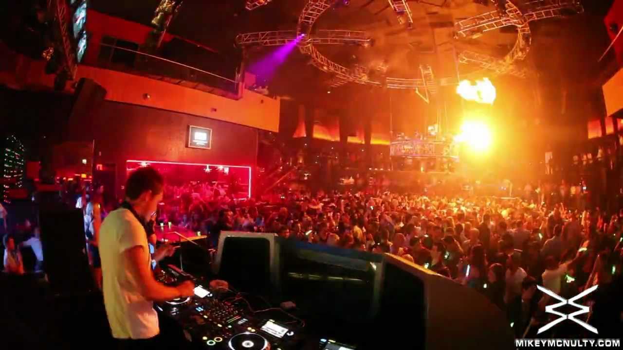 Rain Nightclub Las Vegas
