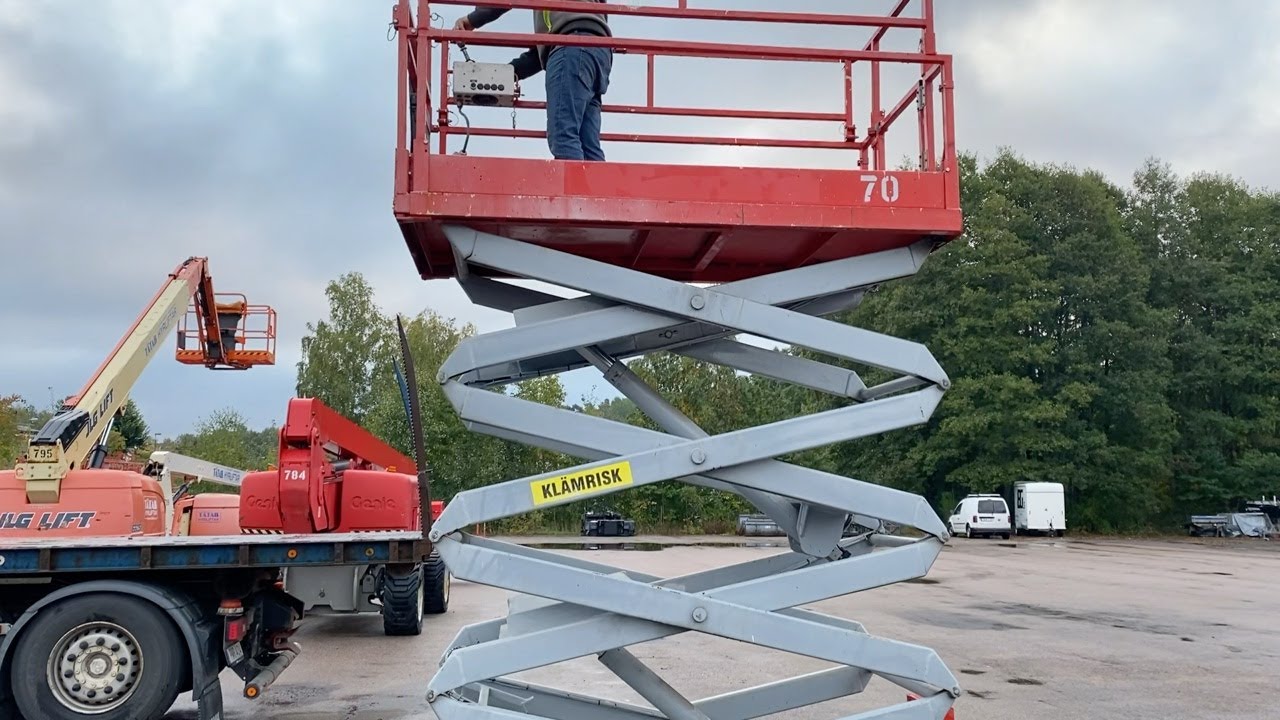 Köp Saxlift Skyjack SJ 4626 på Klaravik - YouTube