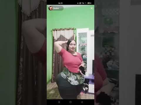 Budee tobrut big booty  goyang olah raga  bikin nafsu