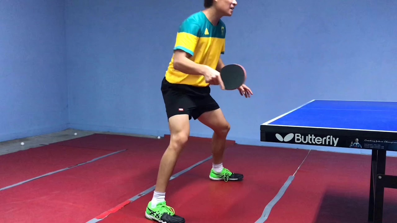 Backhand topspin tutorial against backspin - YouTube