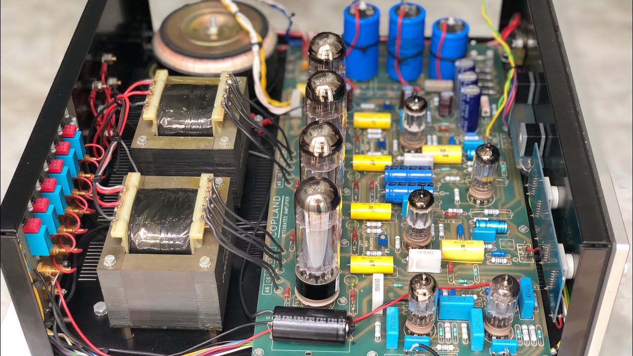 Amply đèn thôi mà đẹp và gấu thế, COPLAND CTA -401 đến từ Đan Mạch, LH ...