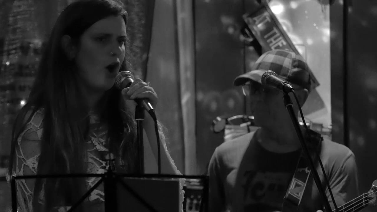 Sarah Meek and the Knock "Wish i didnt miss you" - YouTube