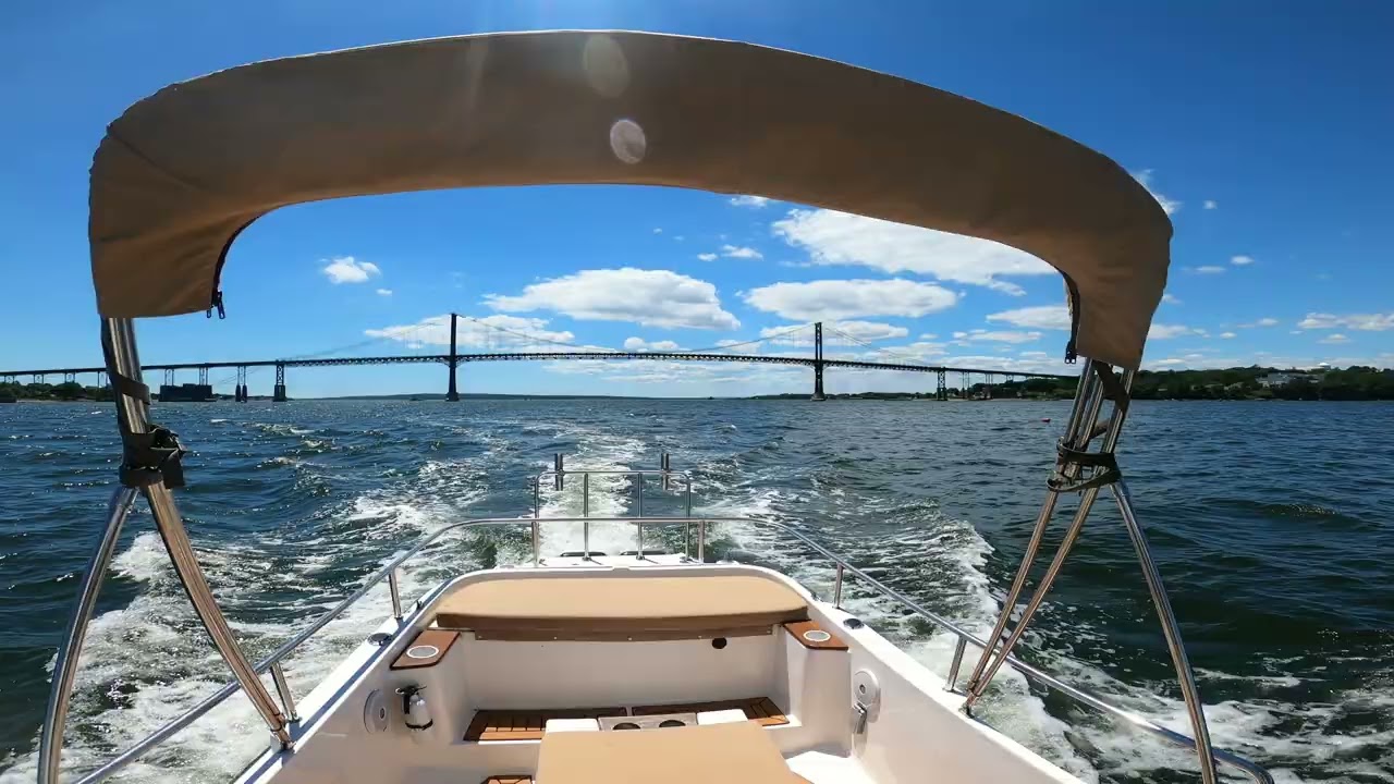 Little Red Tug Providence Harbor Ranger 21 - YouTube