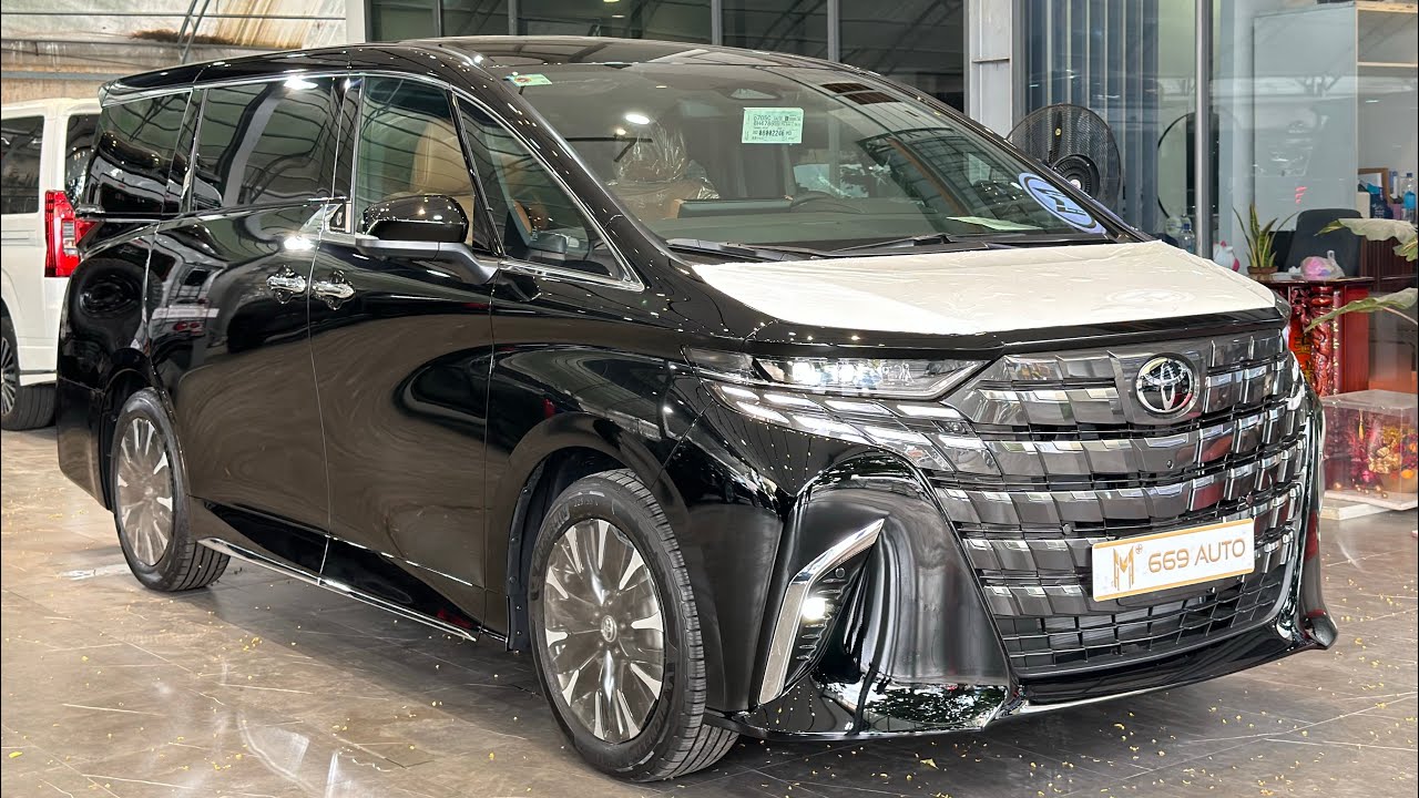 New Toyota Alphard 2024 luxury MPV 7 Seats exterior and interior - YouTube
