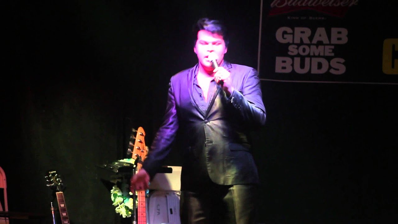 Michael Cullipher sings 'It's Now Or Never' Elvis Week 2015 - YouTube