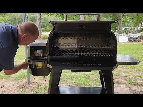 Pit Boss 1600 Elite PSE Pre-Heat/Smoke Mode - YouTube
