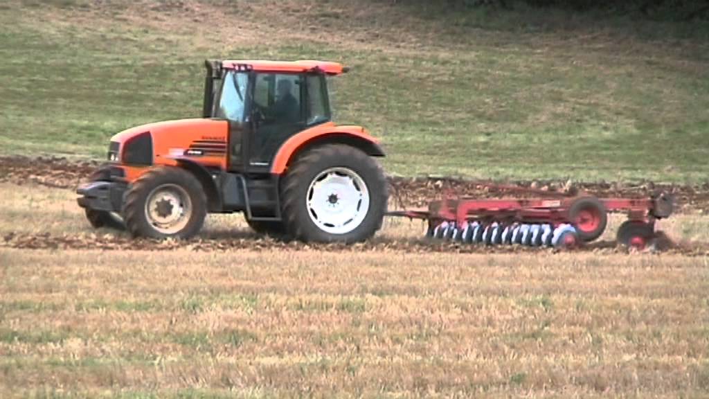 Tracteur Renault Ares 630 RZ & Cover crop - YouTube