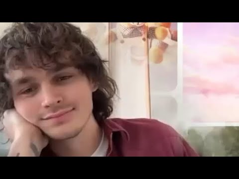 Vibe Check: “Twisted Lullaby”, Jonah Marais - YouTube