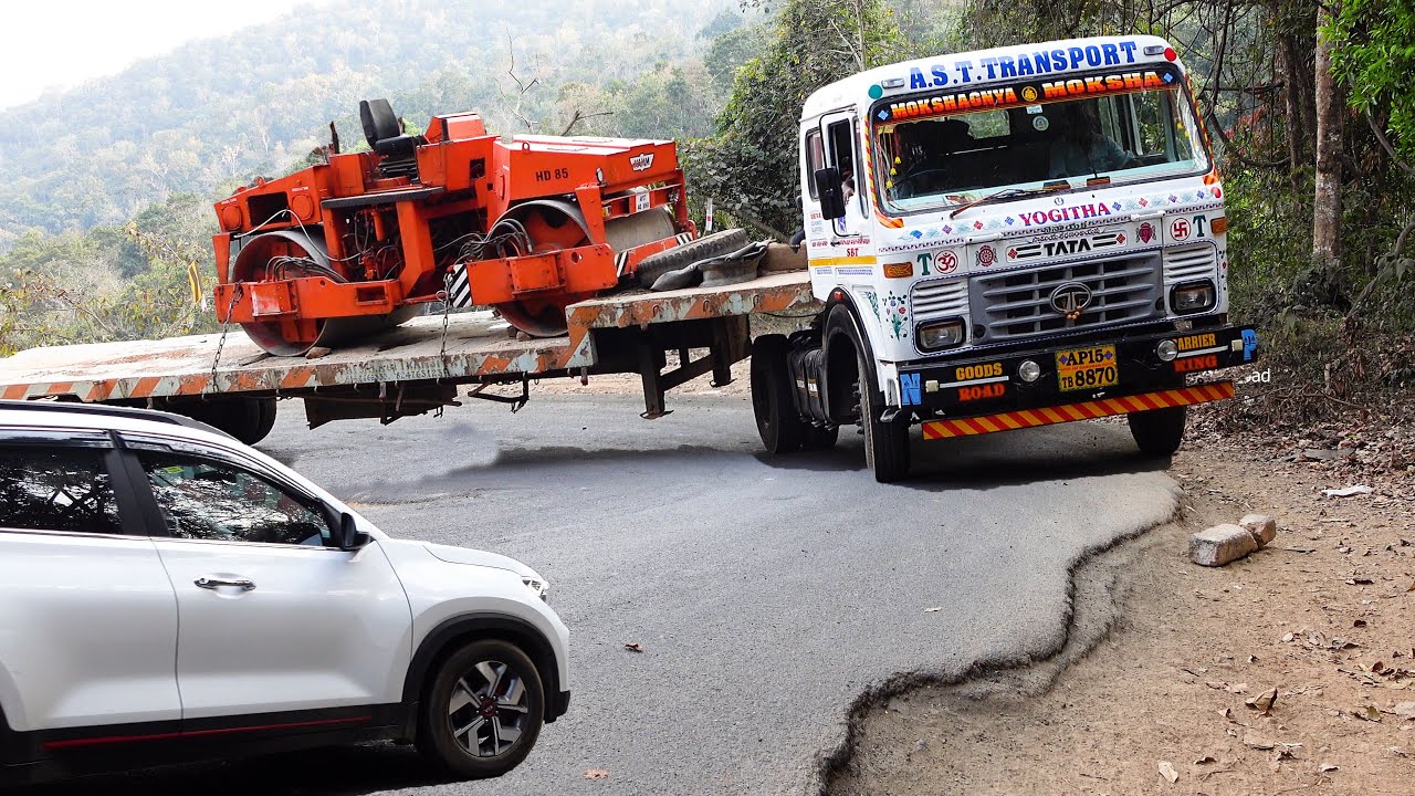 Long Truck Carrying Road Roller Turning Difficulties at Ghat Road ...