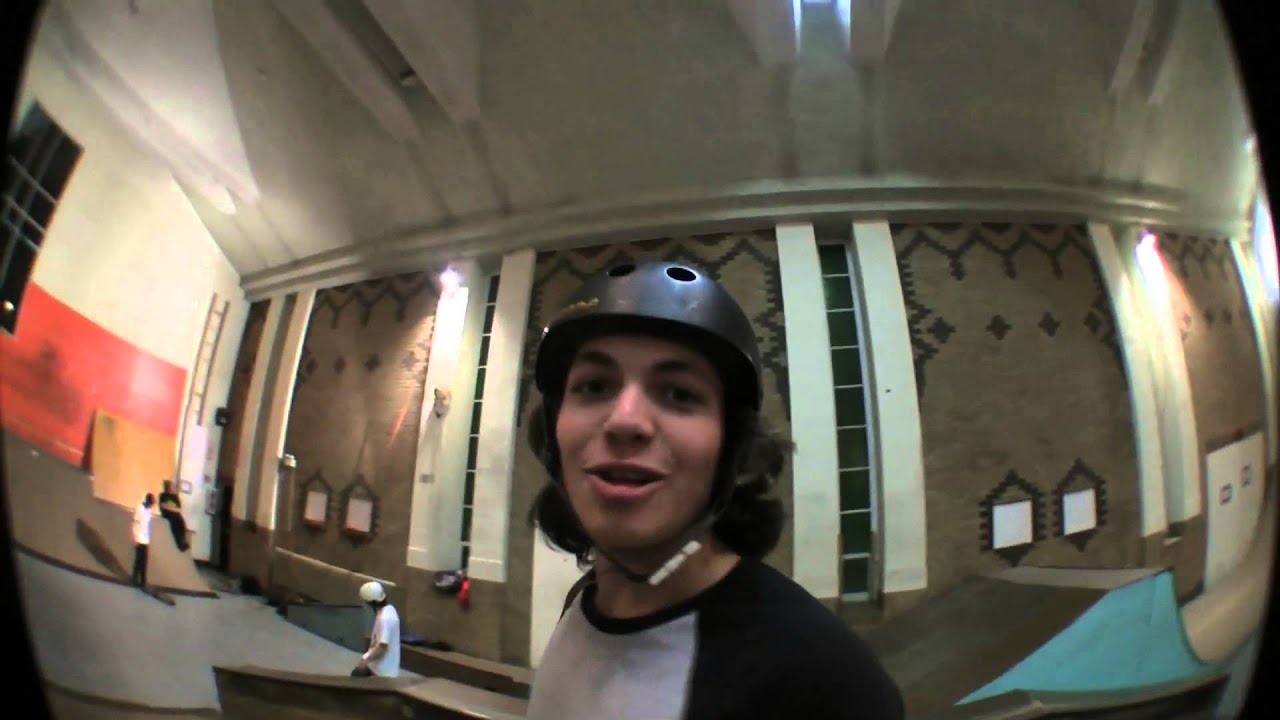 Les Commentaires de Simon Lessard - YouTube