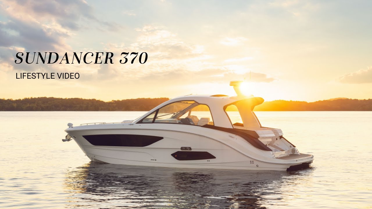Sundancer 370 Product Lifestyle | Sundancer Model Family | Sea Ray ...