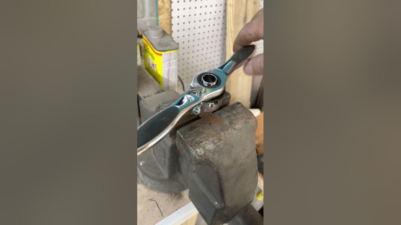 repairing rusty bolts - YouTube