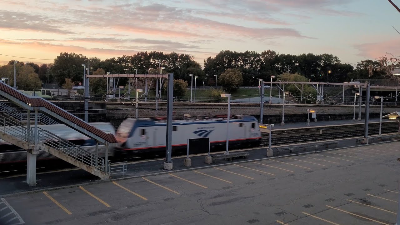 HD CSX in Middleborough, Brief NEC Action at Readville + M427 w/ 2x YN2's at Exeter - 10/16/2022 ...