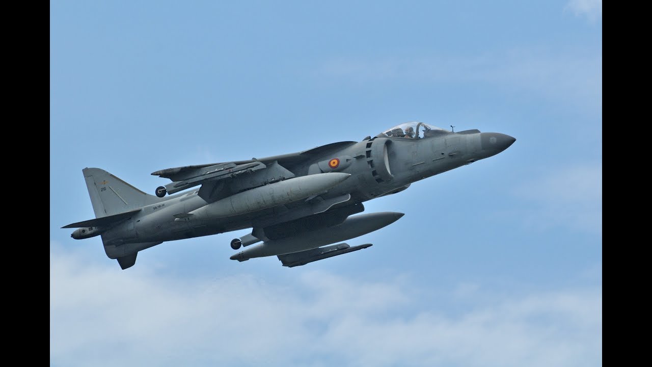 Spanish Navy McDonnell Douglas AV-8B Harrier II VTOL 'Jump Jet' VA1B-38 ...