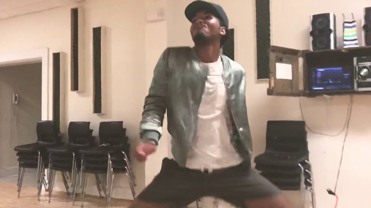 Chris brown- wobble up ft. Nicki Minaj,G-Eazy - YouTube