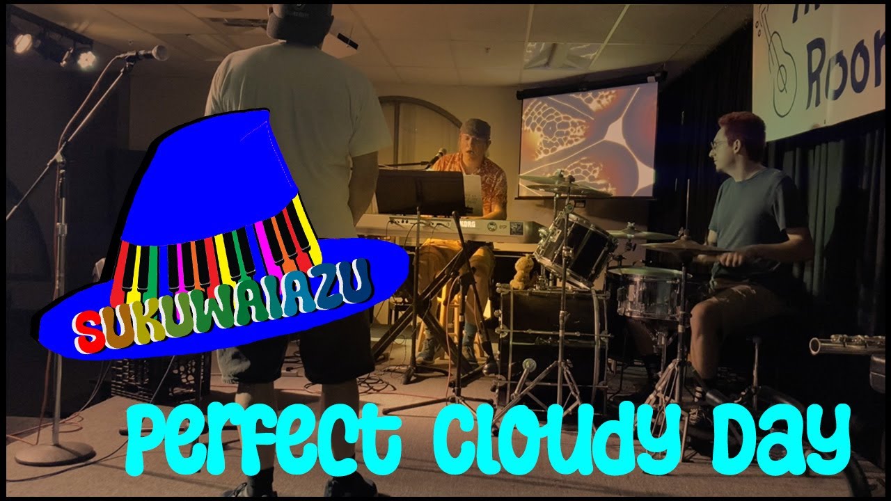 Perfect Cloudy Day (live) // Davey Squires & Friends 🎹 - YouTube