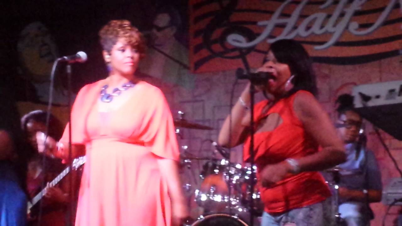 Half Note Bar and Lounge - YouTube