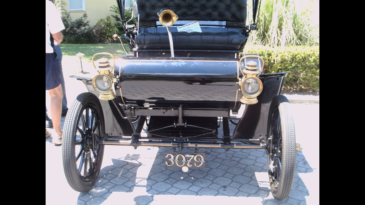 1903 Curved Dash Olds BlkRed LakesideInnMtDora050915 - YouTube