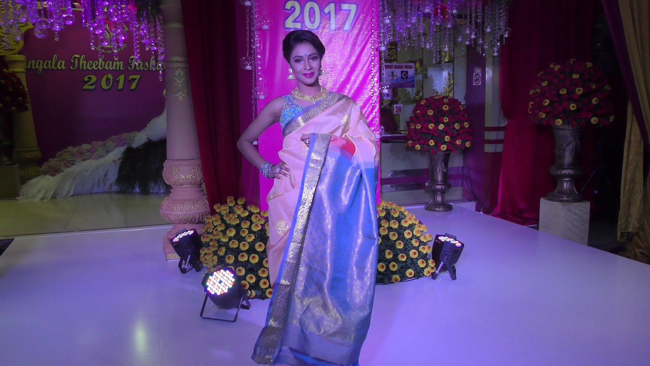 Mangala Theebam Fashion show 01-04-2017 - YouTube