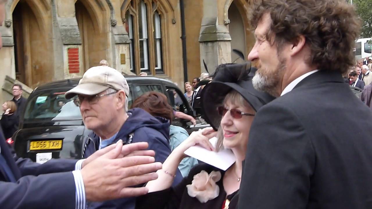 My Footage of Sir Terry Wogan Memorial 27th September 2016 Part 3 - YouTube