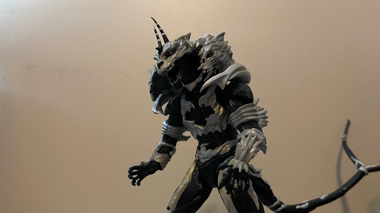 S.H. Monsterarts Monster X Unboxing - YouTube