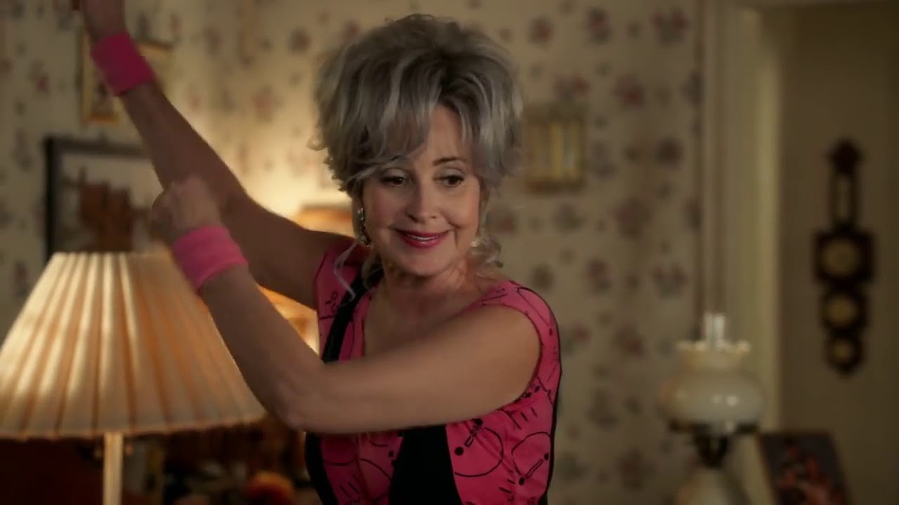 When Sheldon Goes Bowling FullHD #YoungSheldon - YouTube