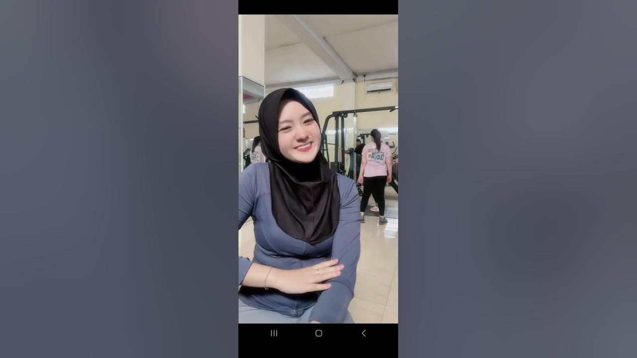 Tiktok live hijabers cantik olah raga nge GYM #7 》bigo live 》tiktok hot - YouTube