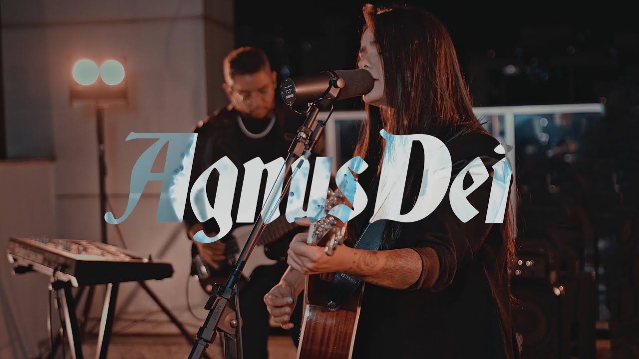 AGNUS DAY - LAYS LELLIS (Cover) - YouTube