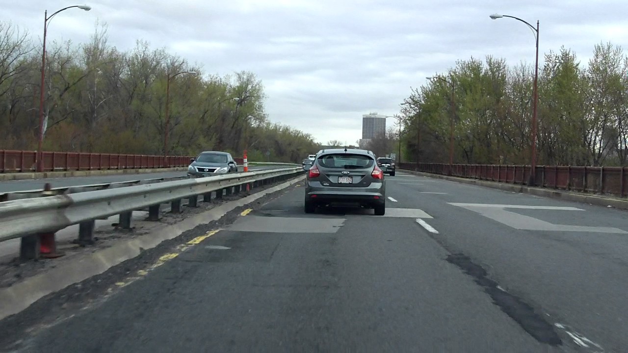 West Springfield Expressway (US 5) northbound - YouTube