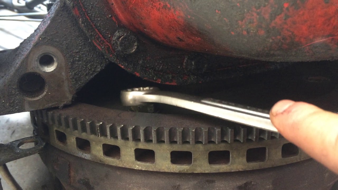 Volvo 740 B230 AW71 Transmission Torque Converter Removal - YouTube