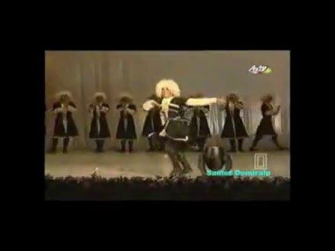 Azerbaycan Halk Oyunları (1)