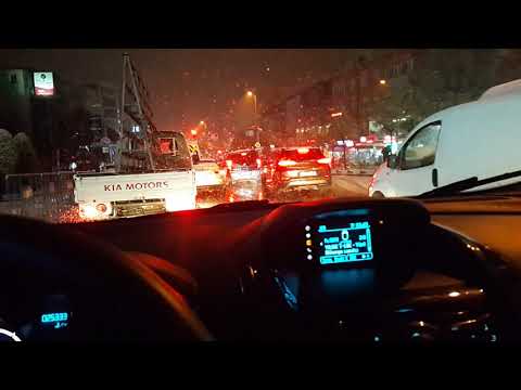 yıldız tilbe güzel elbiseleri giyip kuşanacagım