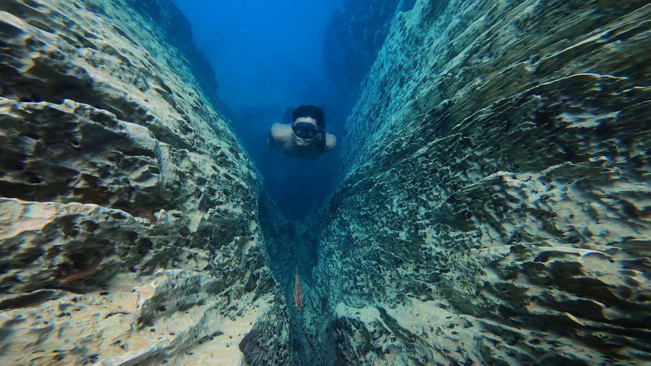 CORON, Palawan #freediving - YouTube