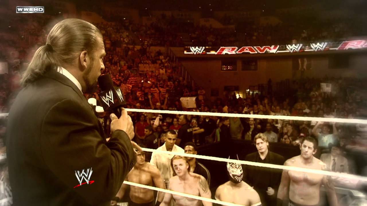 Friday Night SmackDown - A recap of the Raw walkout - YouTube