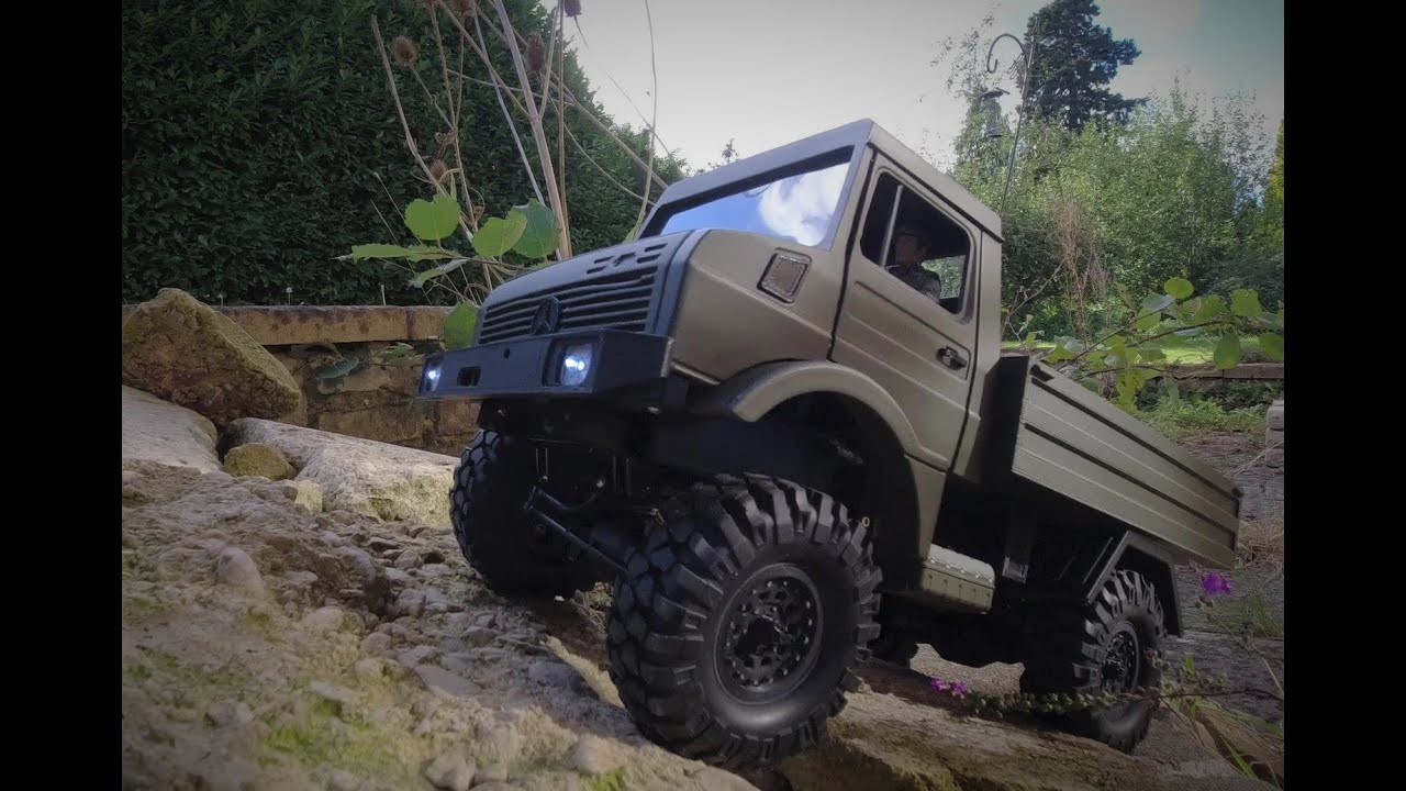 RC 1/12 UNIMOG, MILITARY TRUCK, BUILD & TEST - YouTube