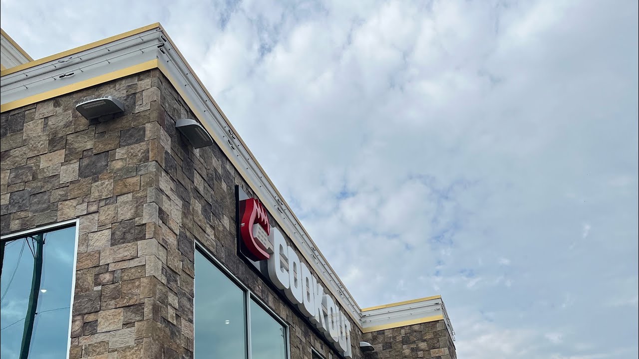 Tour of a CookOut in Pigeon Forge,TN - YouTube