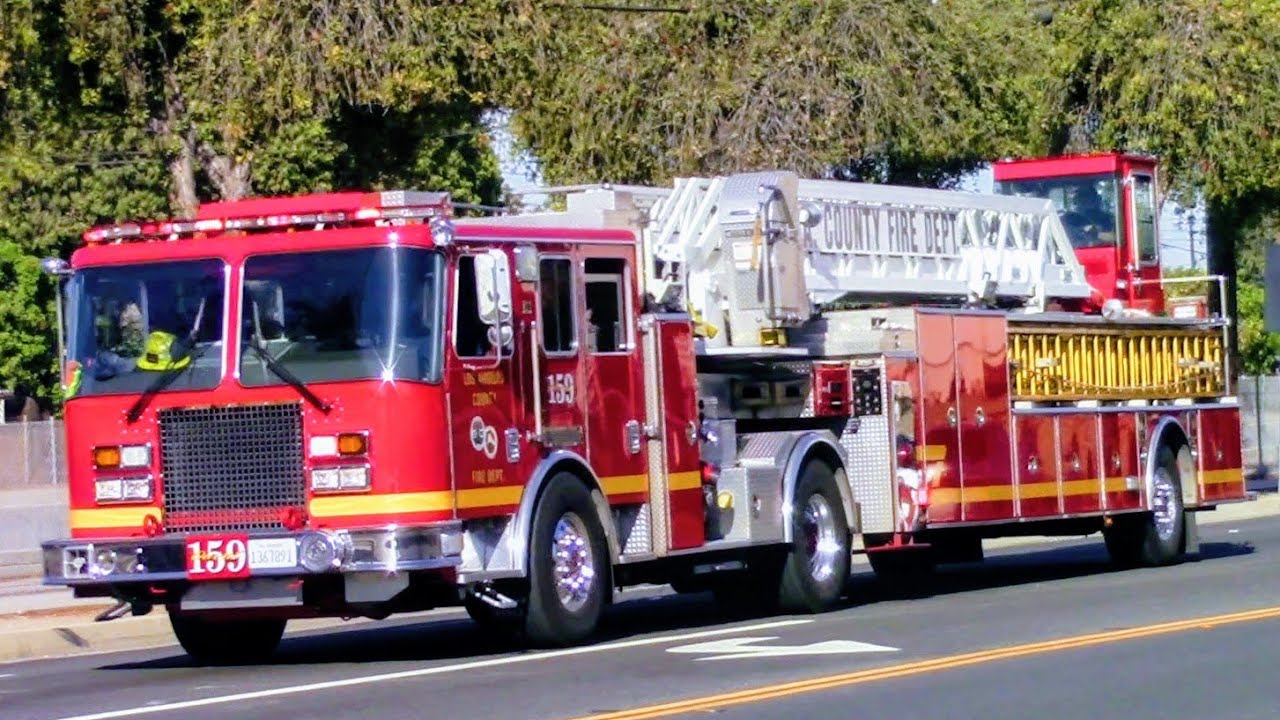 LACoFD Quint 159 Responding - YouTube